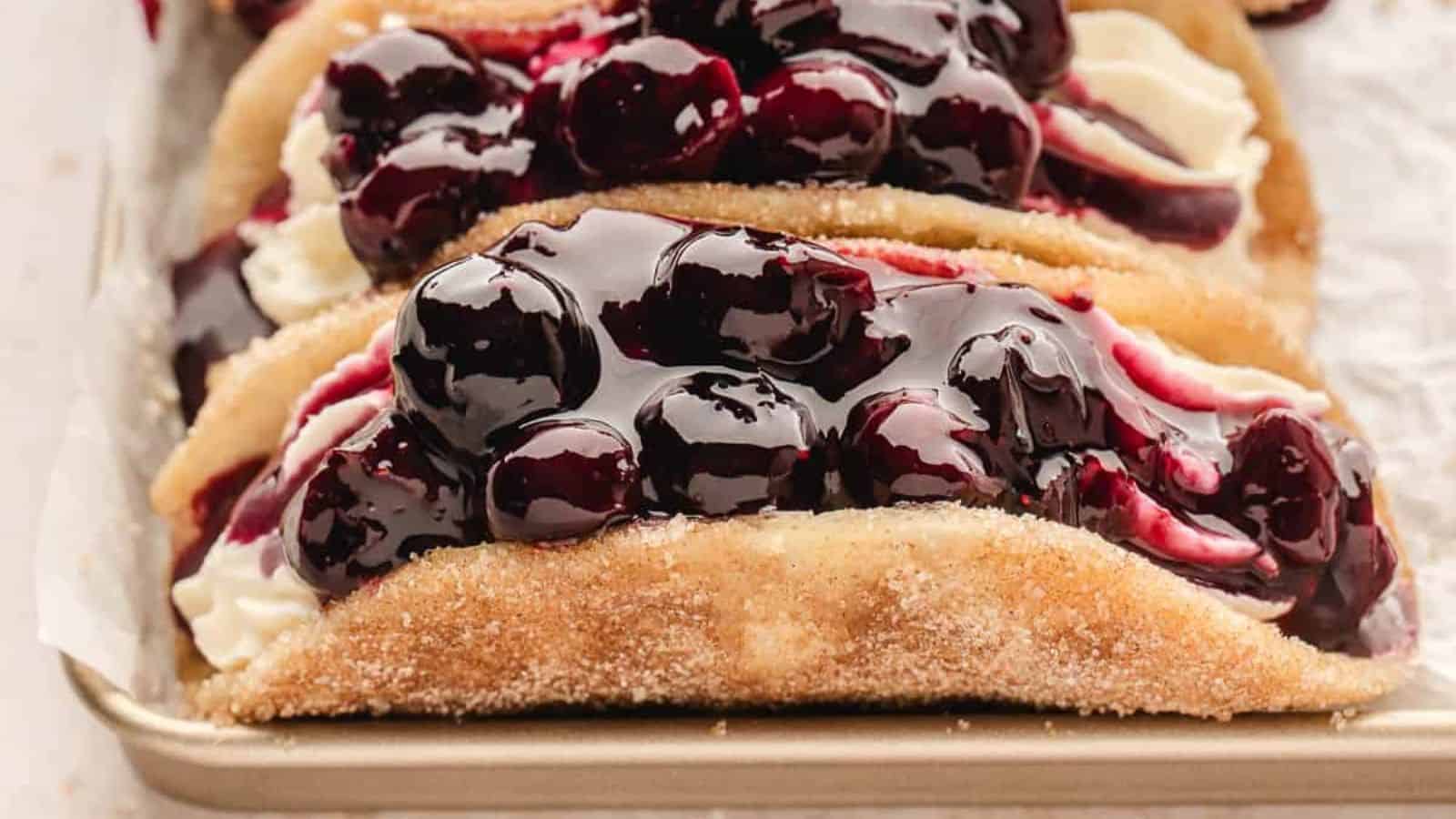 20 Blueberry Treats That Pack All the Flavors of Summer Into One Bite ...
