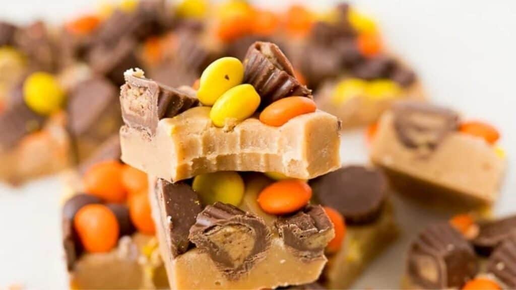 18 Sweetened Condensed Milk Desserts That Are Pure, Spoonable Bliss ...