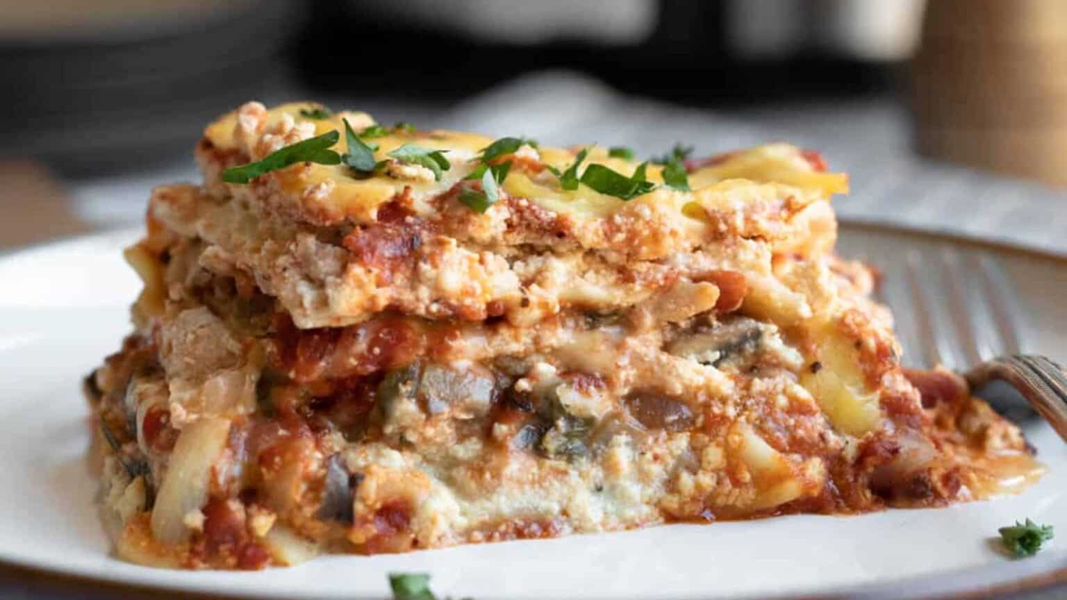 12 Easy Slow Cooker Recipes with Just 30 Minutes of Prep - Savor and Smile