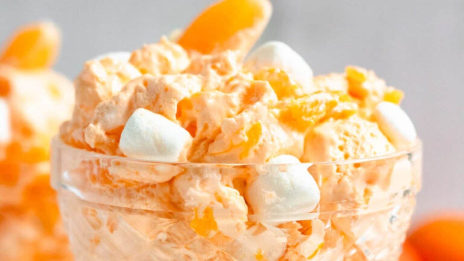 16 No-Fuss Desserts That All Start with a Tub of Cool Whip - Savor and ...