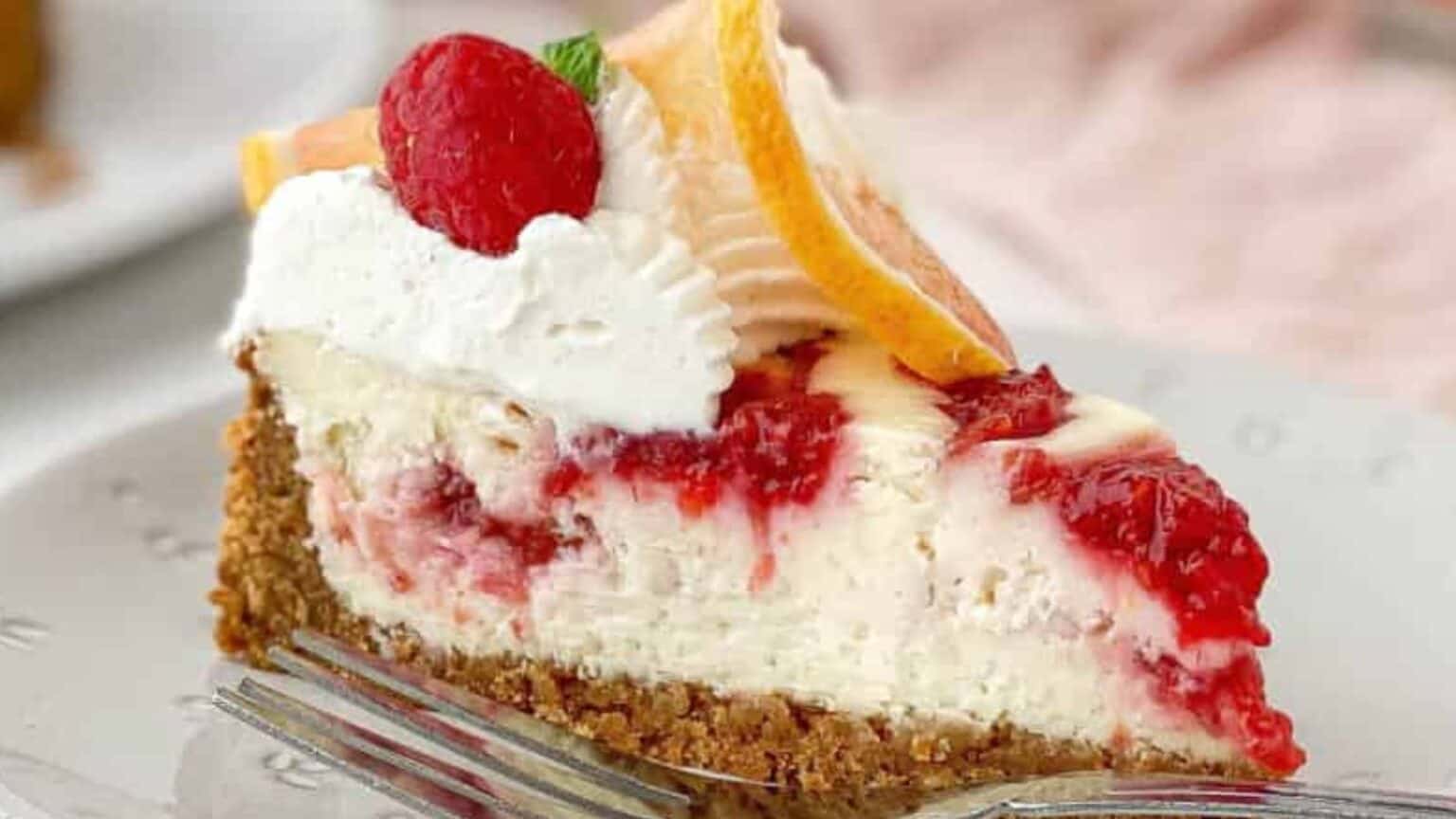 20 Cheesecake Ideas So Irresistible, They Disappear in Minutes - Savor ...