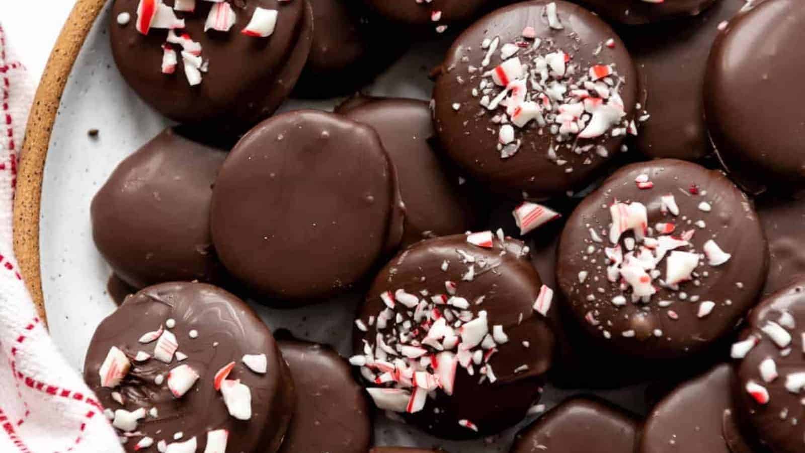 14 Cool and Creamy Peppermint Recipes Everyone Will Love - Savor and Smile