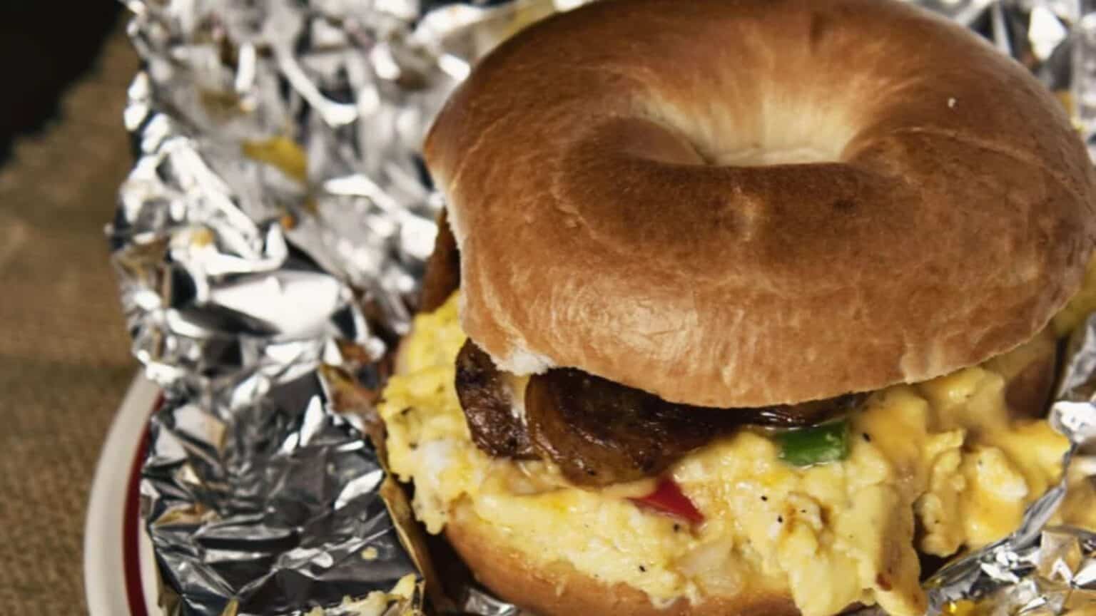 14 Bagel Sandwiches That Take Breakfast and Lunch to the Next Level ...