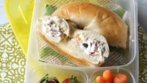 14 Bagel Sandwiches That Take Breakfast and Lunch to the Next Level ...