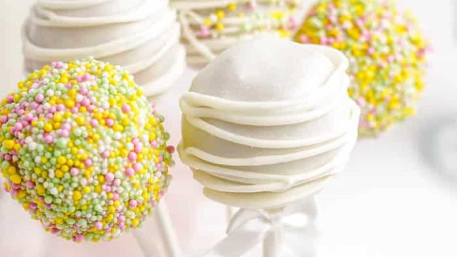 18 Cake Pops That Turn Simple Ingredients Into Bite-Sized Magic - Savor ...
