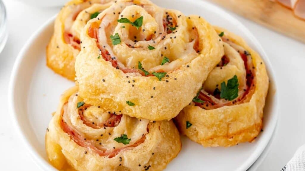 20 Delicious, Party-Ready Appetizers That Disappear in Minutes - Savor ...