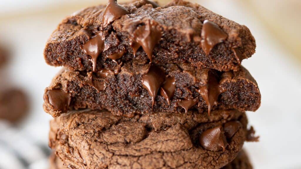 16 Easy Cookies You Can Bake Immediately Without a Mixer or Chill Time ...