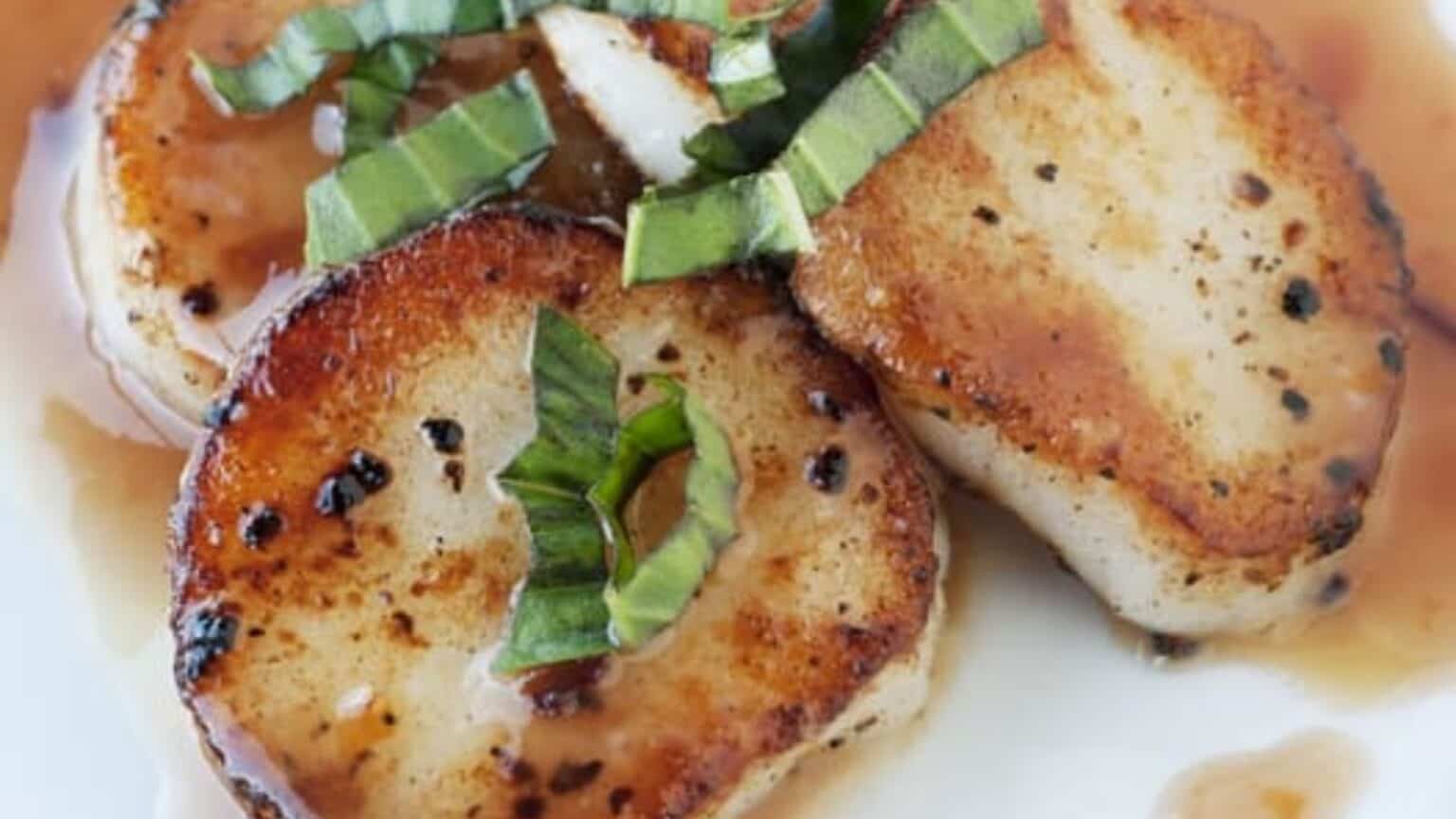 14 Elegant Scallop Recipes That Look Fancy but Are Easy - Savor and Smile