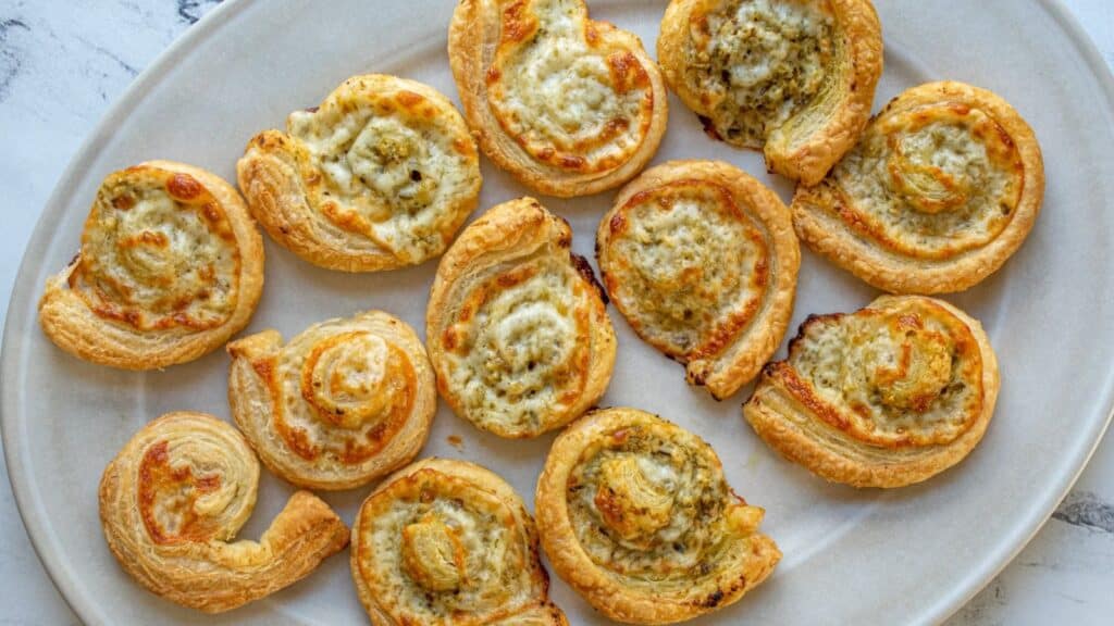 12 Creative Recipes to Make with Puff Pastry for Any Occasion - Savor ...