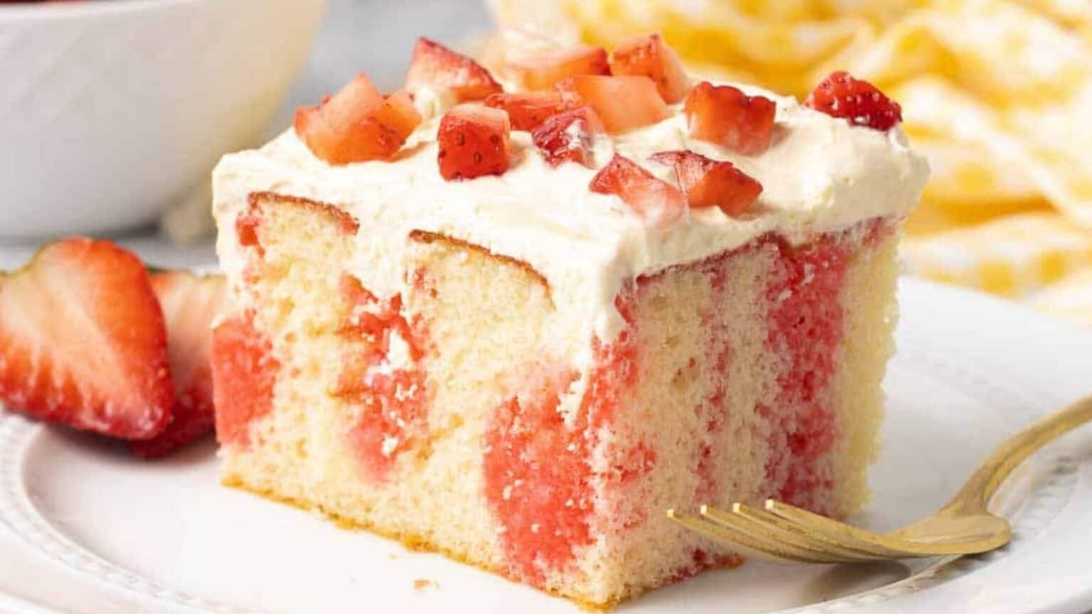 20 Jello Salad Recipes That Make Retro Feel Fun Again - Savor and Smile