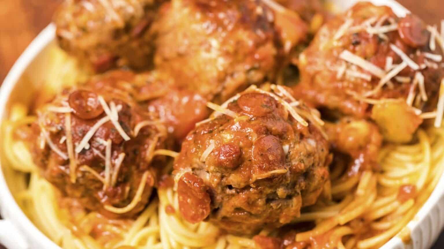 14 Slow Cooker Meatball Recipes That Never Fail to Please a Crowd ...