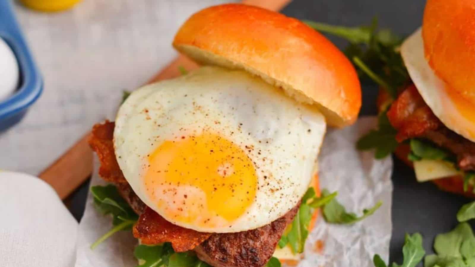 22 Easy and Delicious Breakfasts That Fuel Your Day the Right Way ...