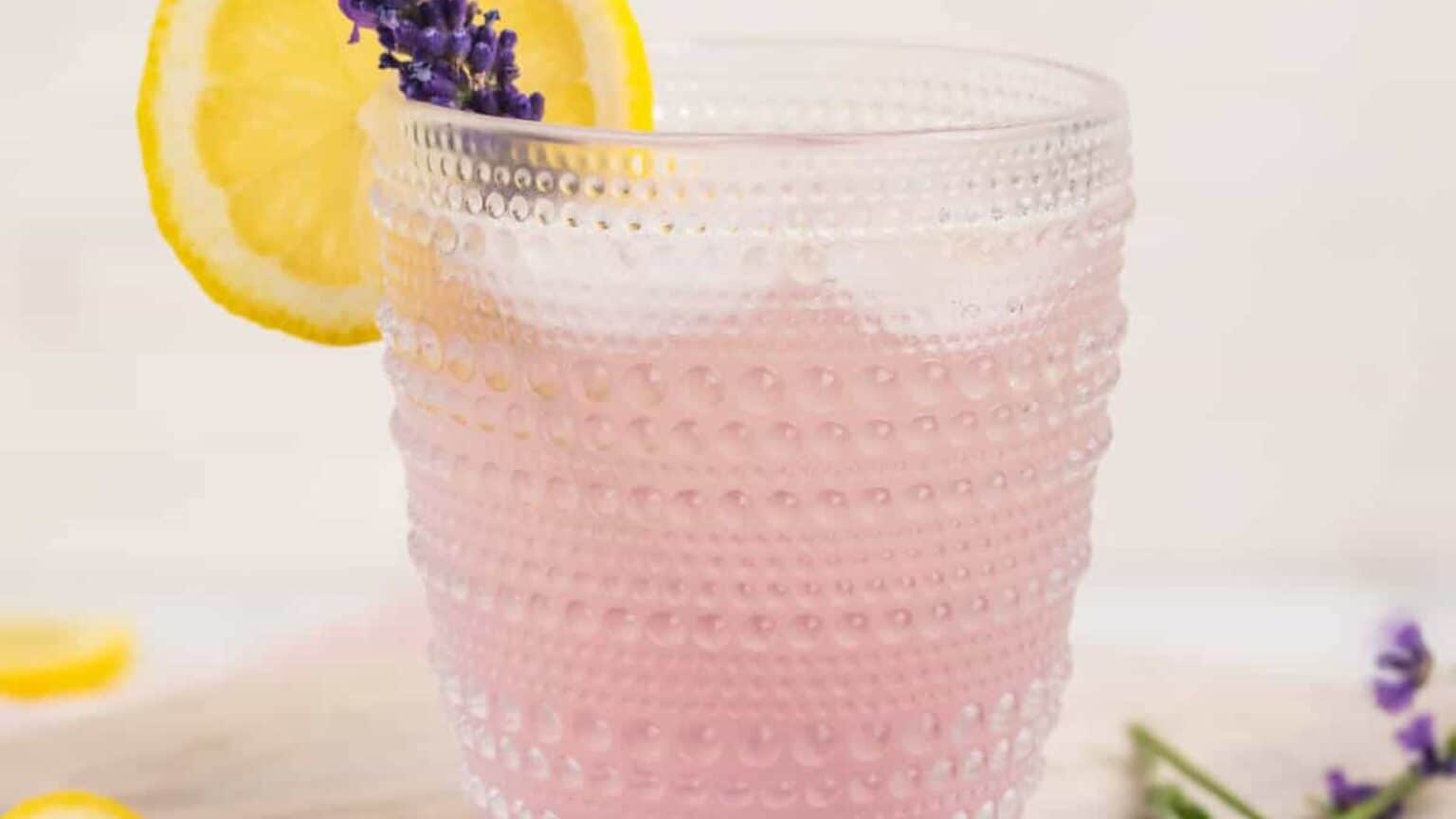 16 Mocktails That Prove Alcohol-Free Can Still Feel Fancy - Savor and Smile