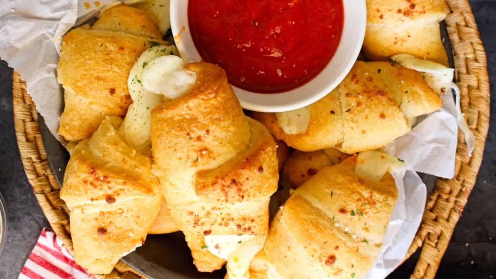 14 Crescent Roll Ideas That Turn Simple Dough into Wow-Worthy Dishes ...