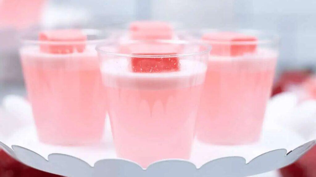 14 Jell-O Recipes That Make Everyone Smile With Every Jiggle - Savor ...