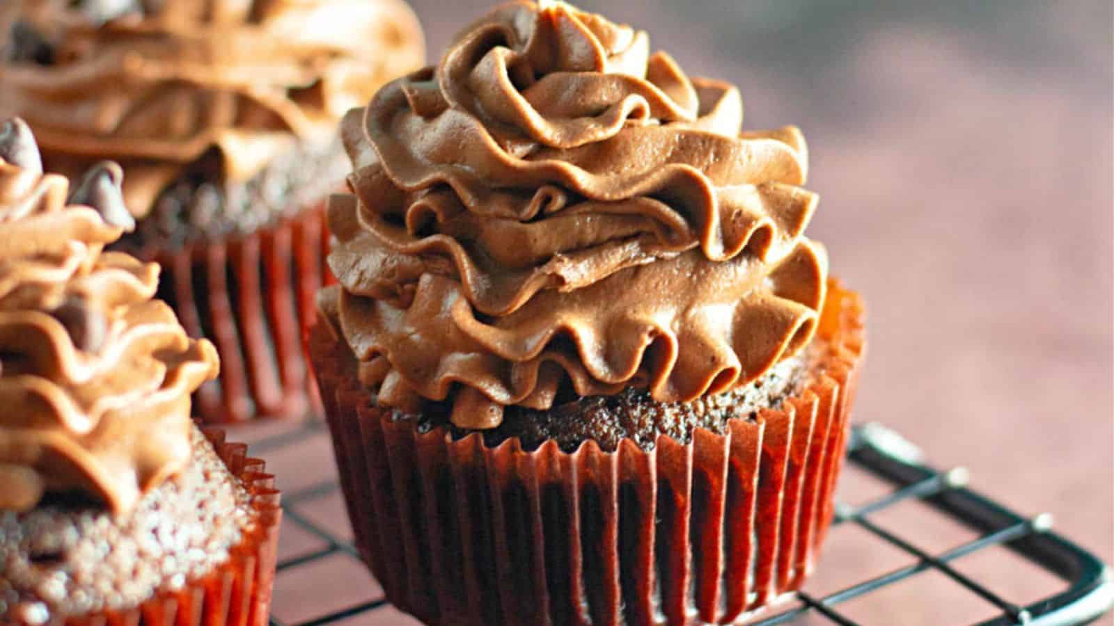 20 Chocolatey Treats That Prove Cocoa Powder Works Wonders - Savor and ...