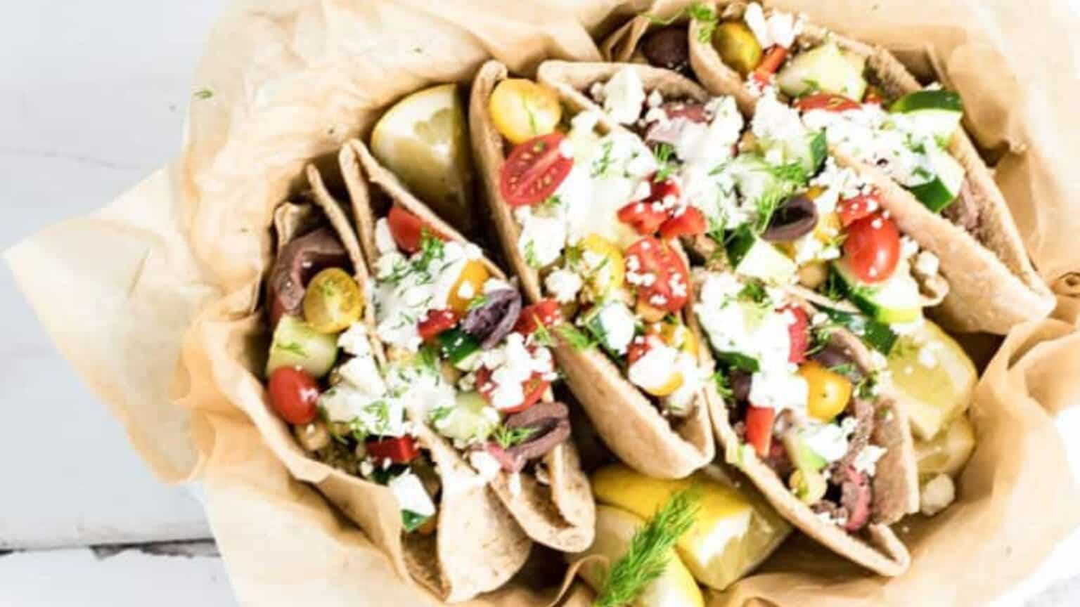 14 Pita Pocket Recipes Perfect for Quick, Flavor-Packed Meals - Savor ...