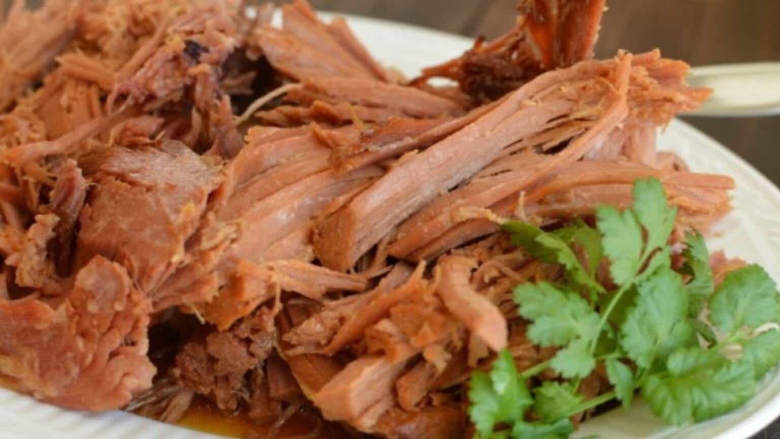 12 Ham Dinners That Are Perfect for Cozy Family Nights - Savor and Smile