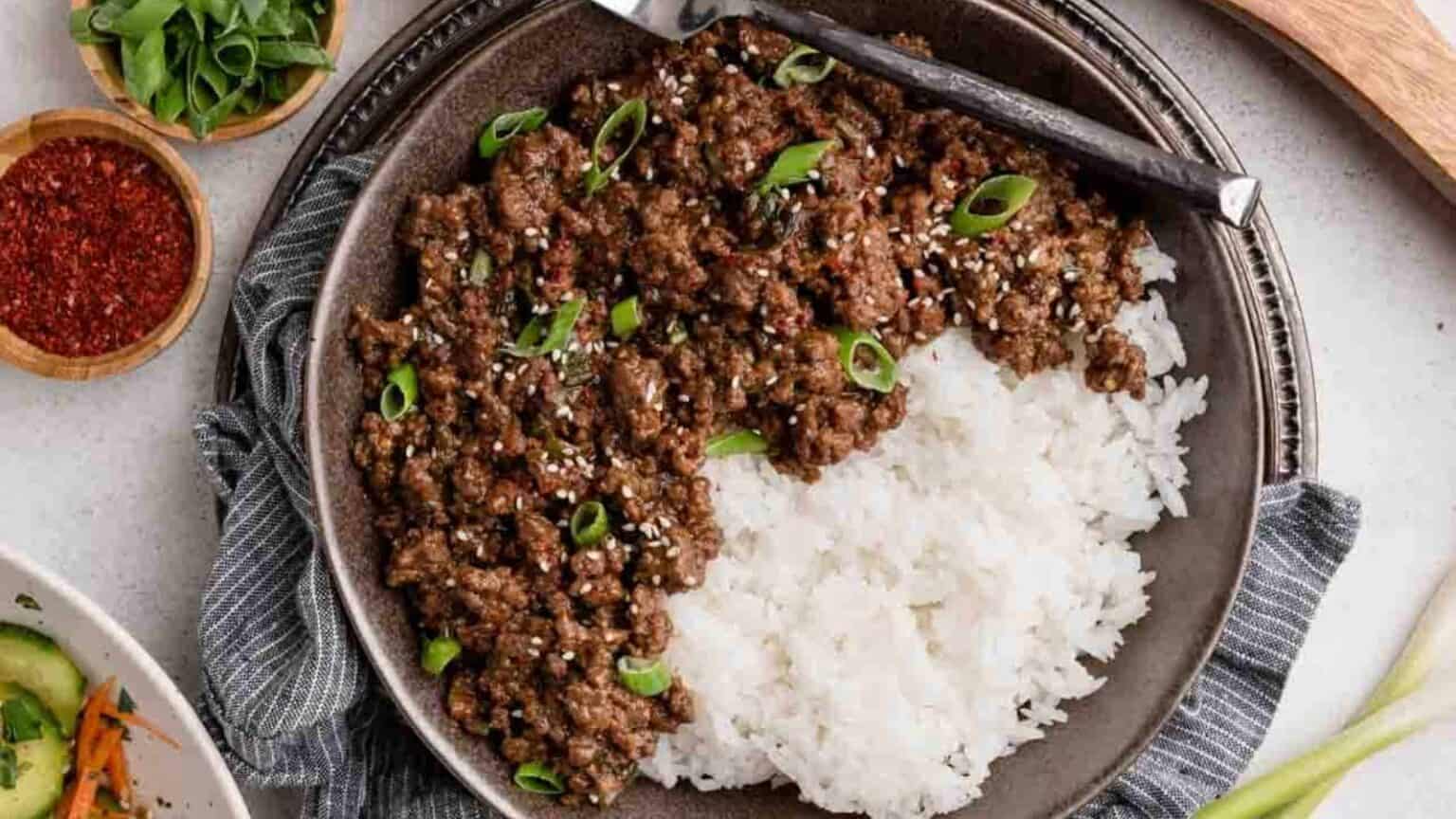 12 Ground Beef Recipes That Make Dinner Stress-Free and Tasty - Savor ...