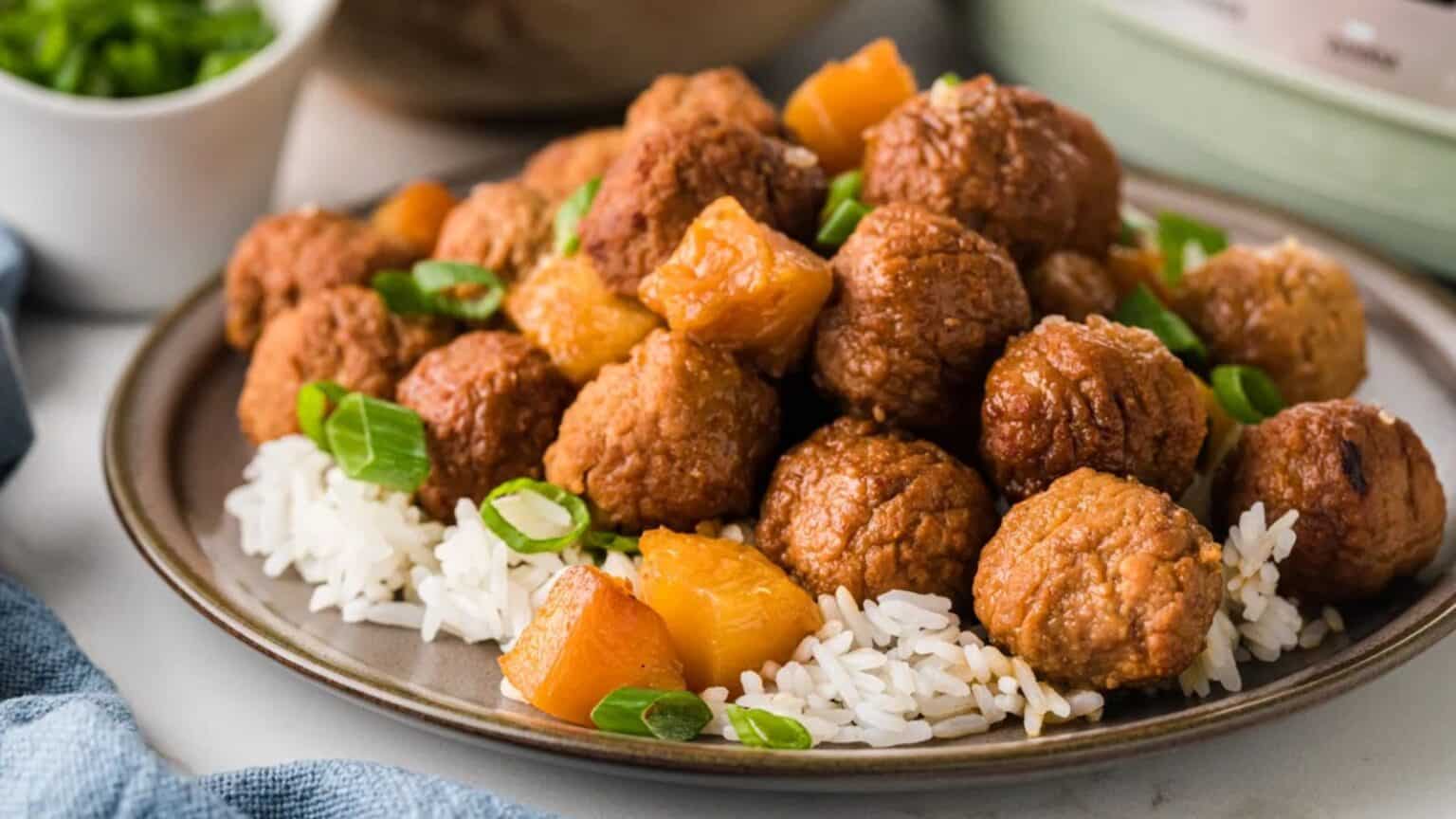 14 Slow Cooker Meatball Recipes That Never Fail to Please a Crowd ...