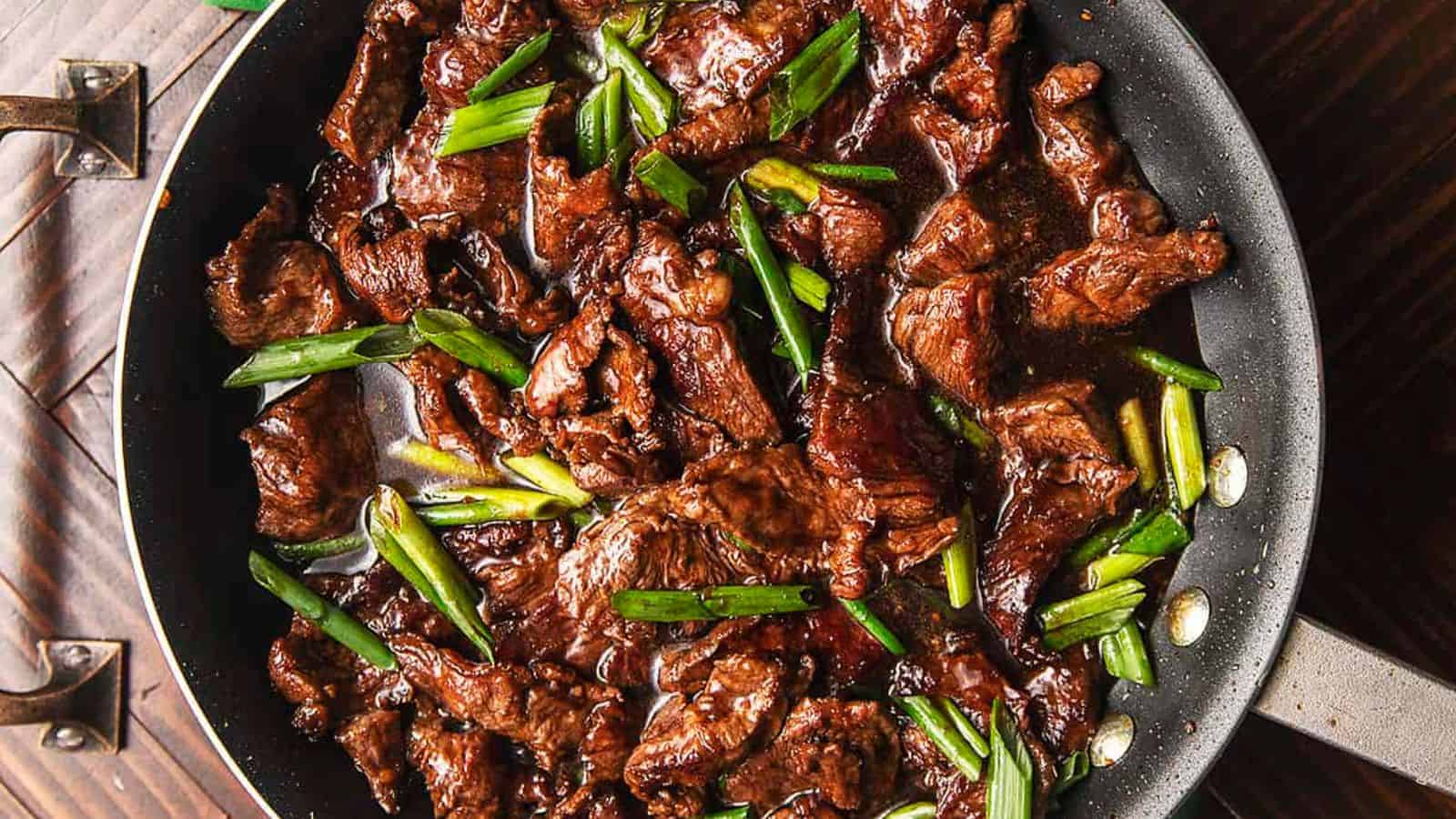 18 Easy Keto Recipes That Make Sticking to Low Carb Easier - Savor and ...