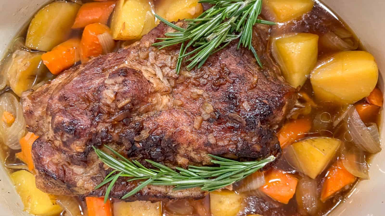12 Pork Roast Recipes That Will Impress Even the Picky Eaters - Savor ...