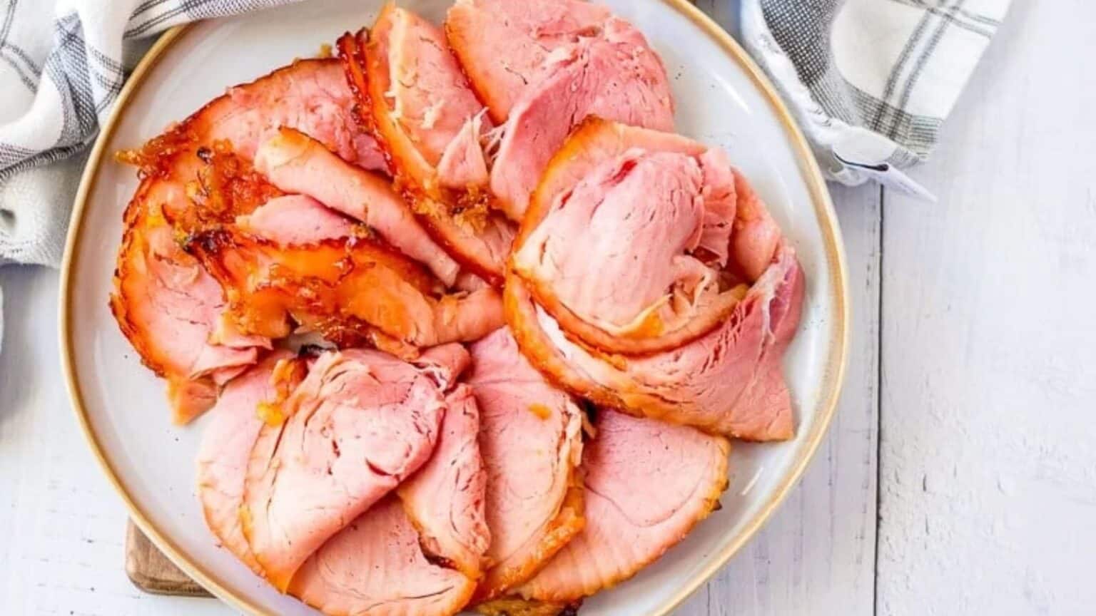 12 Ham Dinners That Are Perfect for Cozy Family Nights - Savor and Smile